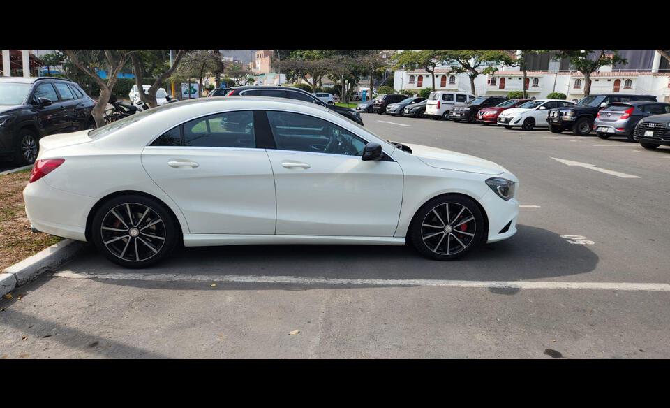 Mercedes Benz Cla 180 Coupe 2015 | Autos Seminuevos | NeoAuto