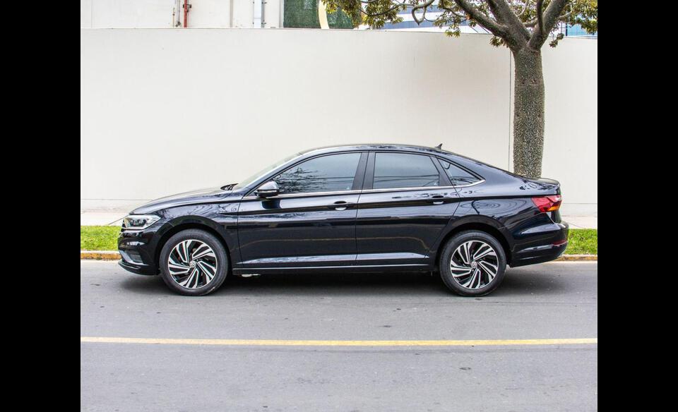 VOLKSWAGEN JETTA 2019 Seminuevo Impecable en Lima | NeoAuto