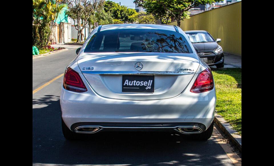 Mercedes Benz C-180 2020 Seminuevo Impecable en Lima | NeoAuto