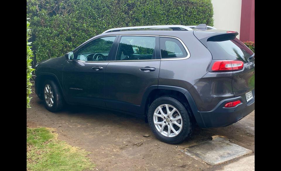 Jeep Cherokee Longitude 2018 | Autos Usados | NeoAuto