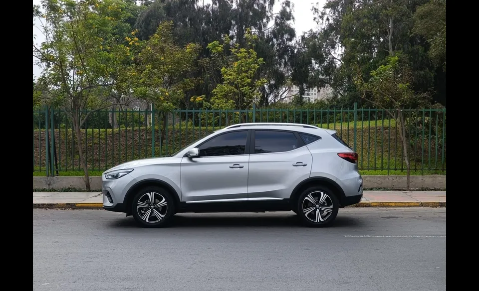 MG ZX Plus 2024 SUV Automática Gasolina Lima | NeoAuto