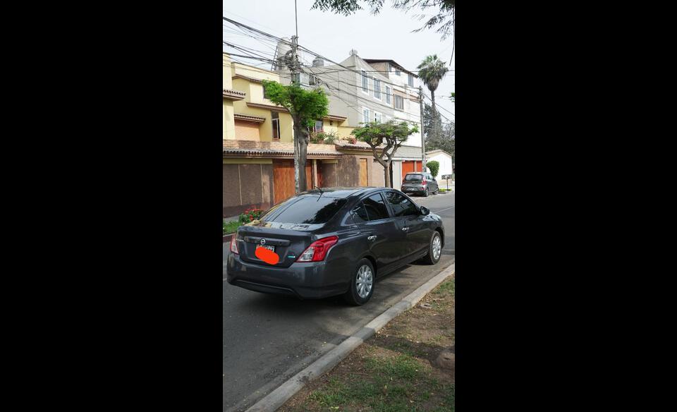 NISSAN VERSA SENSE 2017 Dual Automático en Lima | NeoAuto