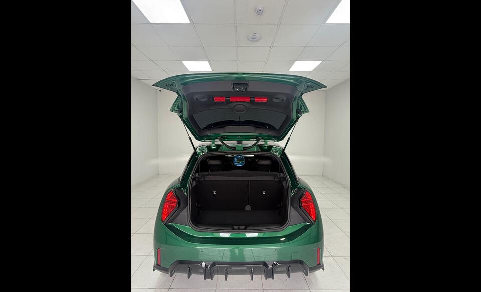 MINI HATCH 3DR 2025 Seminuevo Gasolina Automático en Arequipa | NeoAuto