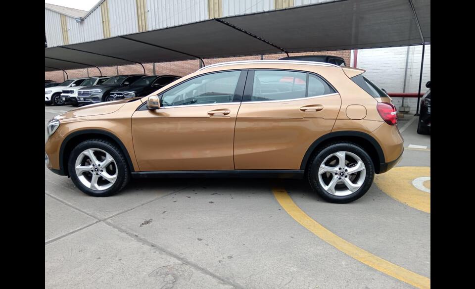 Mercedes Benz Gla 200 2018 | Autos Seminuevos | NeoAuto