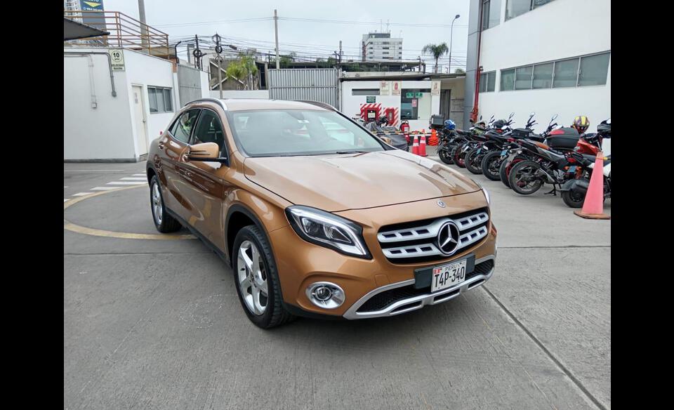 Mercedes Benz Gla 200 2018 | Autos Seminuevos | NeoAuto